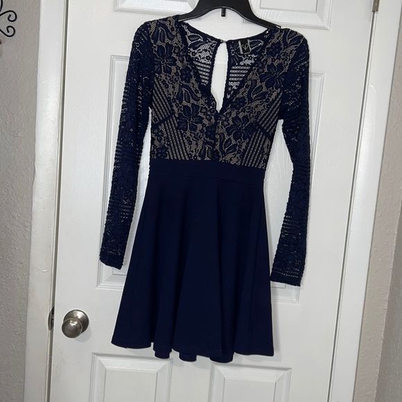 Windsor | Dresses | Windsor Navy Lace Long Sleeve Mini Dress | Poshmark